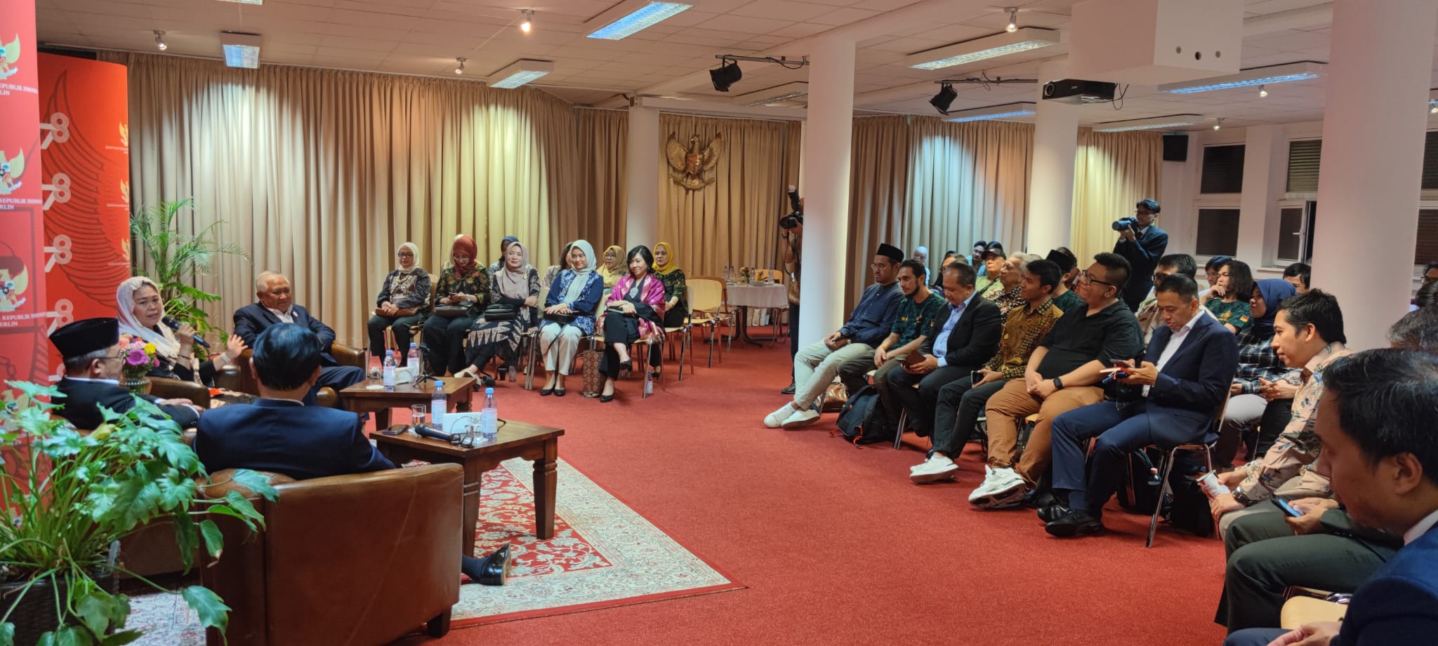 DISKUSI PUBLIK DI KBRI BERLIN GANDENG PP MUHAMMADIYAH, WAHID FOUNDATION ...