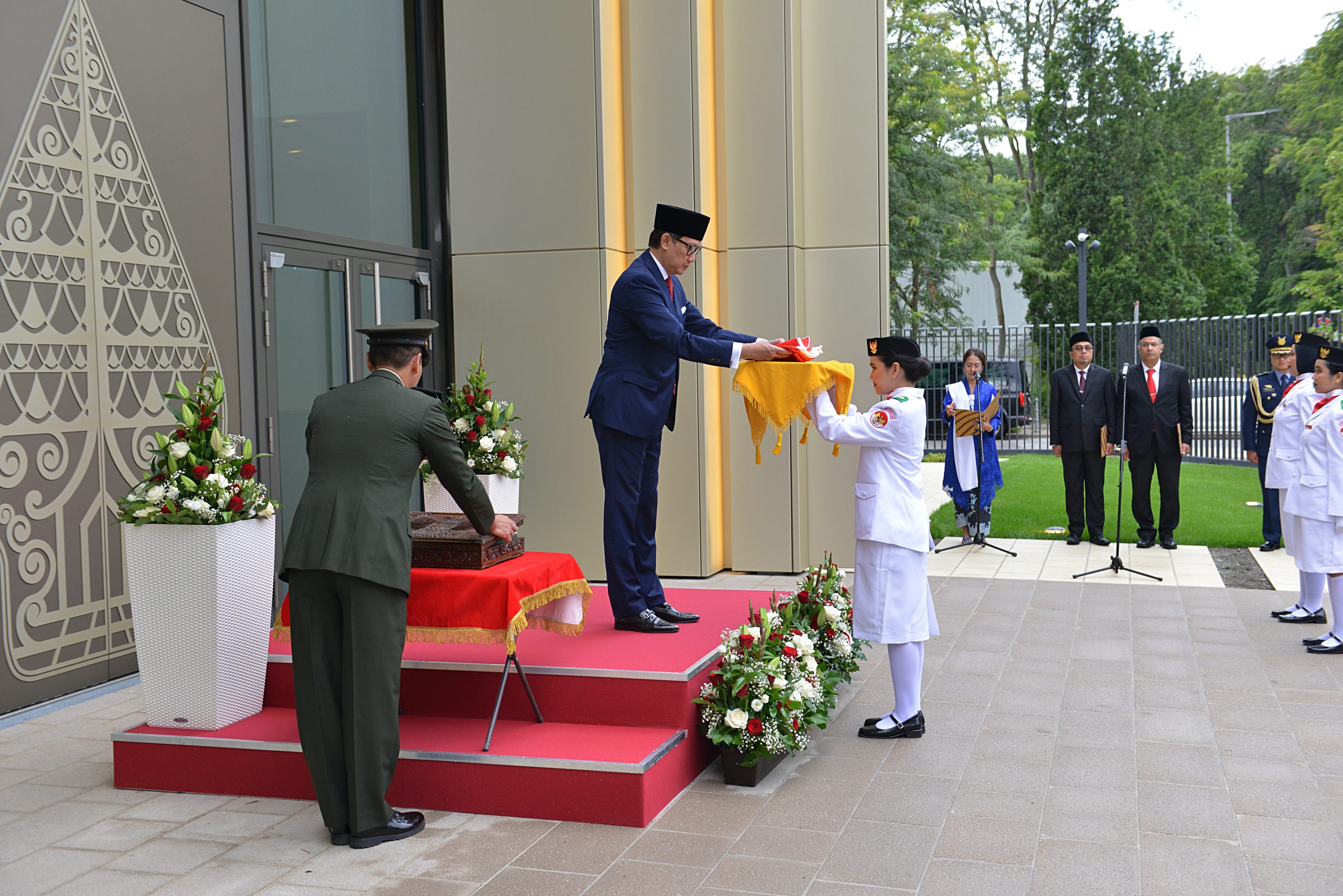 Upacara HUT ke-79 RI di Berlin: Tonggak Sejarah Baru di Gedung KBRI ...